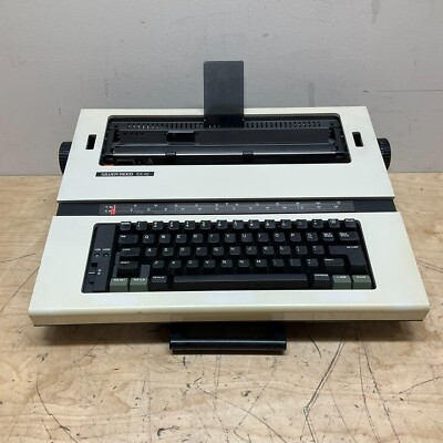 Typewriters & Word Processors - Portable Word Processor