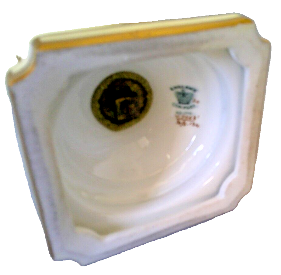 20th Century Coalport 2 Handled Vase & Cover Ornately Decorated With ...