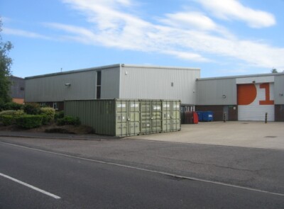 Photo 6x4 Warehouse & Containers Basingstoke Grafton Way. c2009 | eBay UK