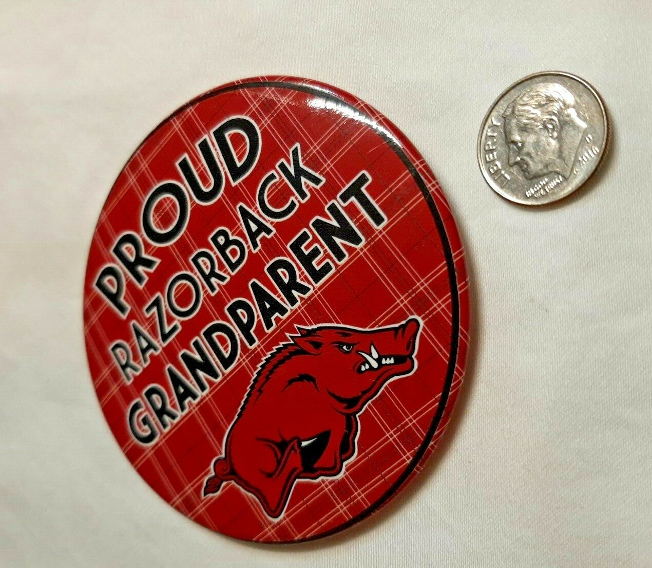 Big Pin - PROUD RAZORBACK GRANDPARENT - University of Arkansas Pinback ...