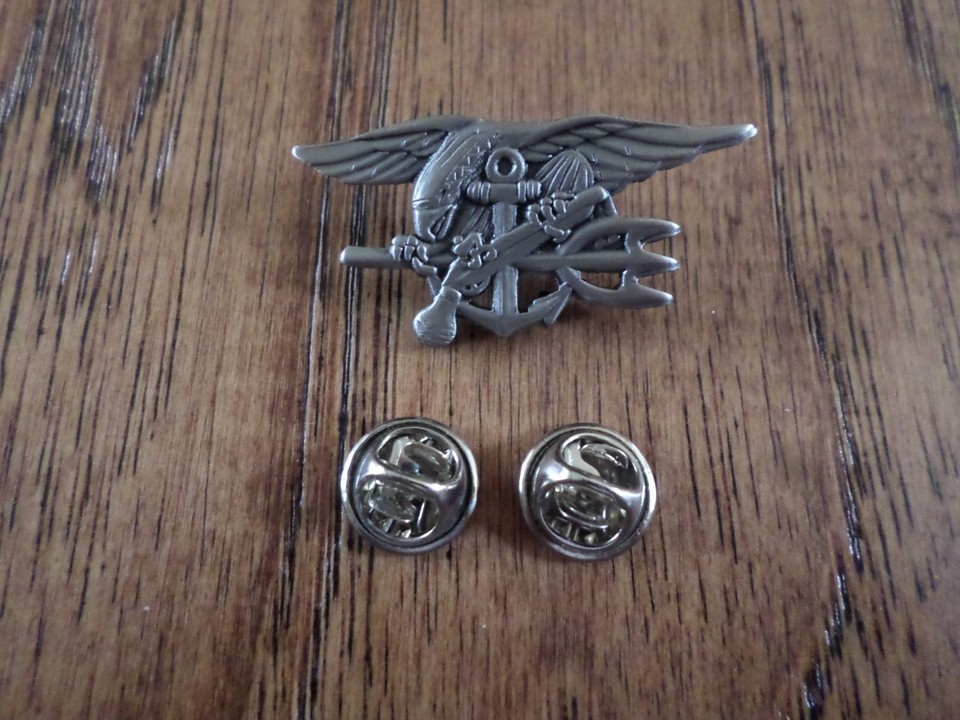 U.S NAVY SEALS SPECIAL WARFARE SEAL TEAM TRIDENT INSIGNIA PIN BADGE ...