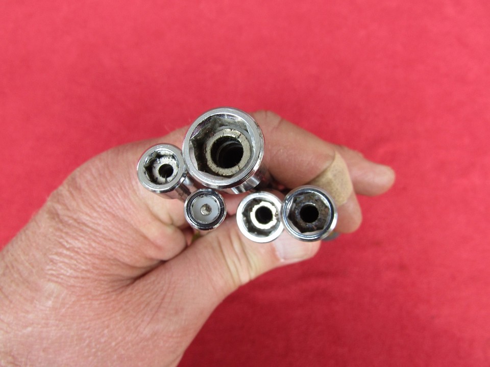 NICE! Set of 5 Klein Tools Magnetic Tip Nut Drivers 7/16" 3/8" 11/32" 1 ...