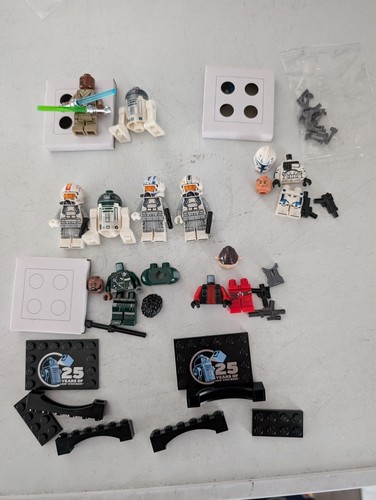 Lego Star Wars. Clone Pilot Jag, Captain Rex, R4-P44, Odd ball, Saw ...