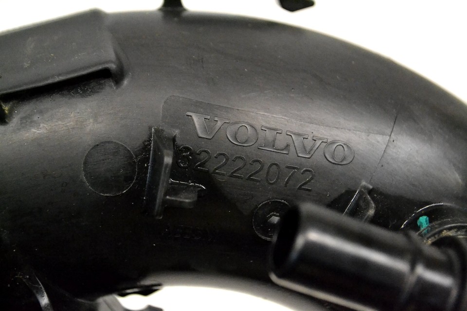 Volvo XC60 2.0 T4 2019 RHD Air Intake Pipe Tube 32222072 14654928 | eBay