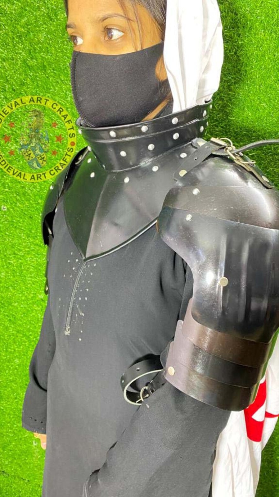 Knight Brave Female Armor Gorged Pouldron Armor Cosplay Sca Larp Armor ...