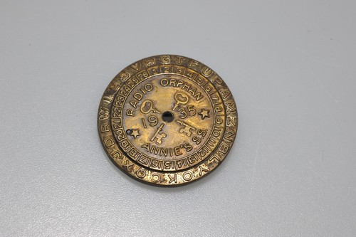 Radio Little Orphan Annie Decoder Secret Code Pin advertising 1935 LF7 ...