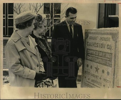 1967 Press Photo Judge Ray Holbrook, Mrs S R Perich, Mrs John P Teahan ...