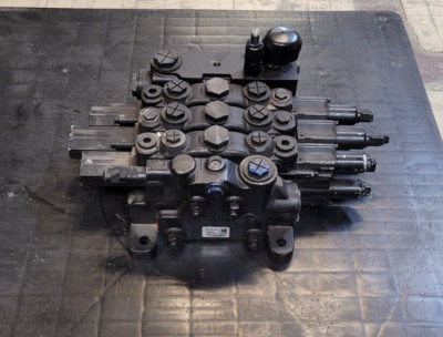 Hydraulic Valves - Husco Valve