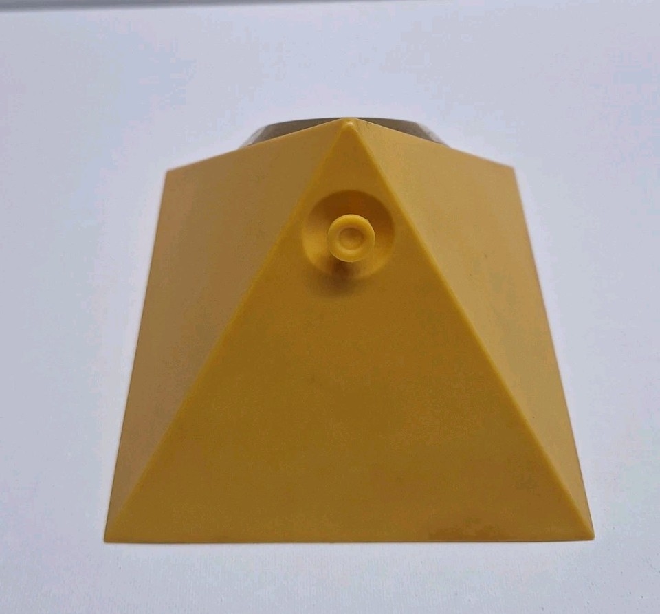 Camel Cigarettes Pyramid Shaped Clock Showing Camel In Pajamas - | eBay