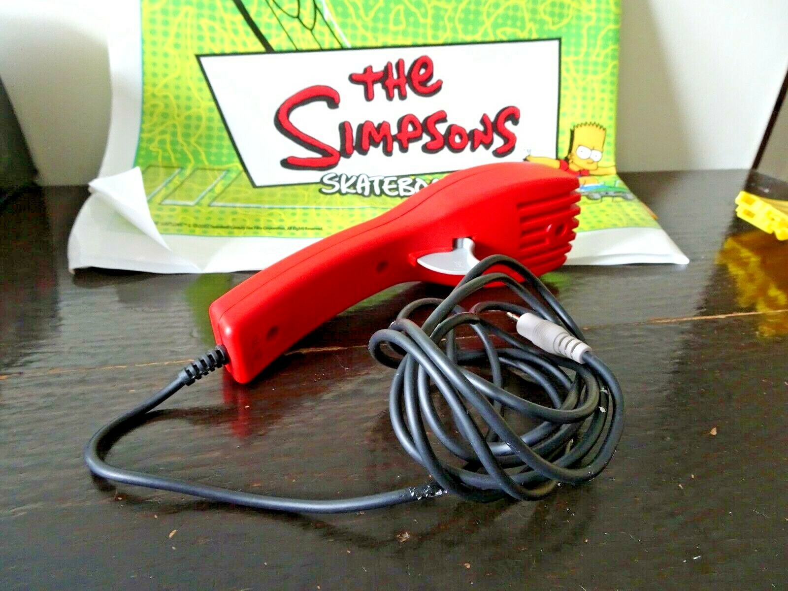 Scalextric Simpsons Skateboard Chase Micro Slot Racing Set G1017 for ...