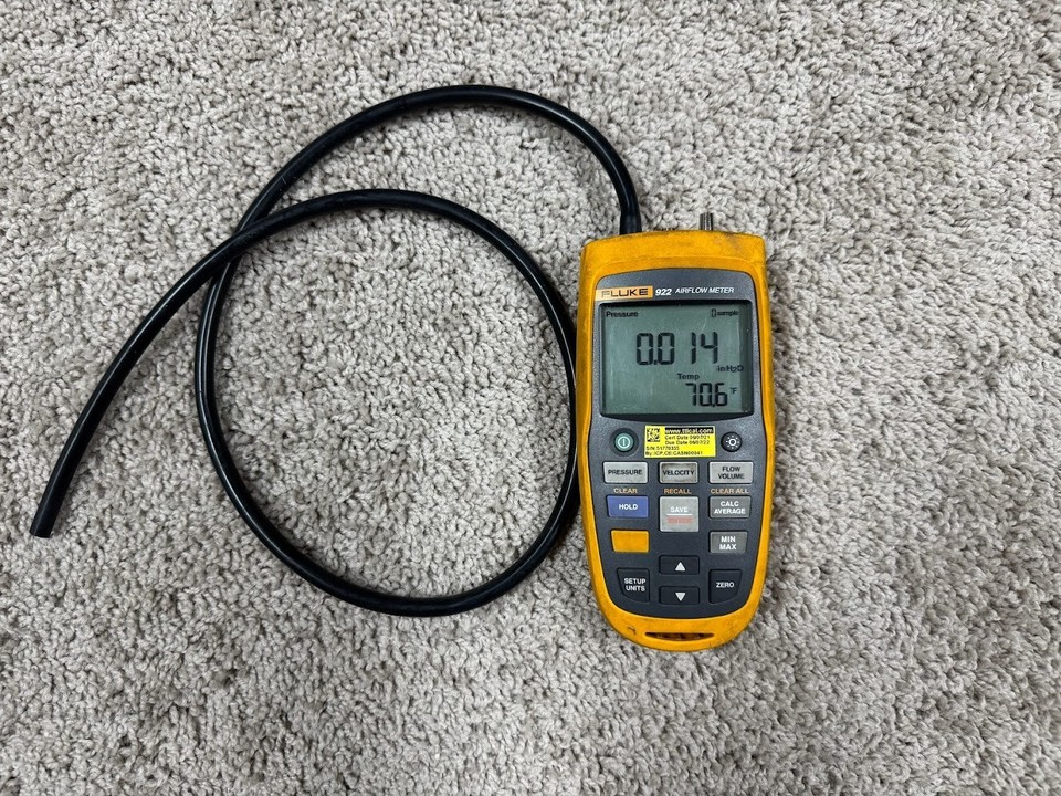 Fluke 922 Airflow Meter HVAC Air Pressure Velocity Flow Meter Pitot | eBay