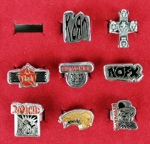Lot 8 Anneaux - Rock/Metal - Vintage - Metallica - Korn - Iron Maiden ...