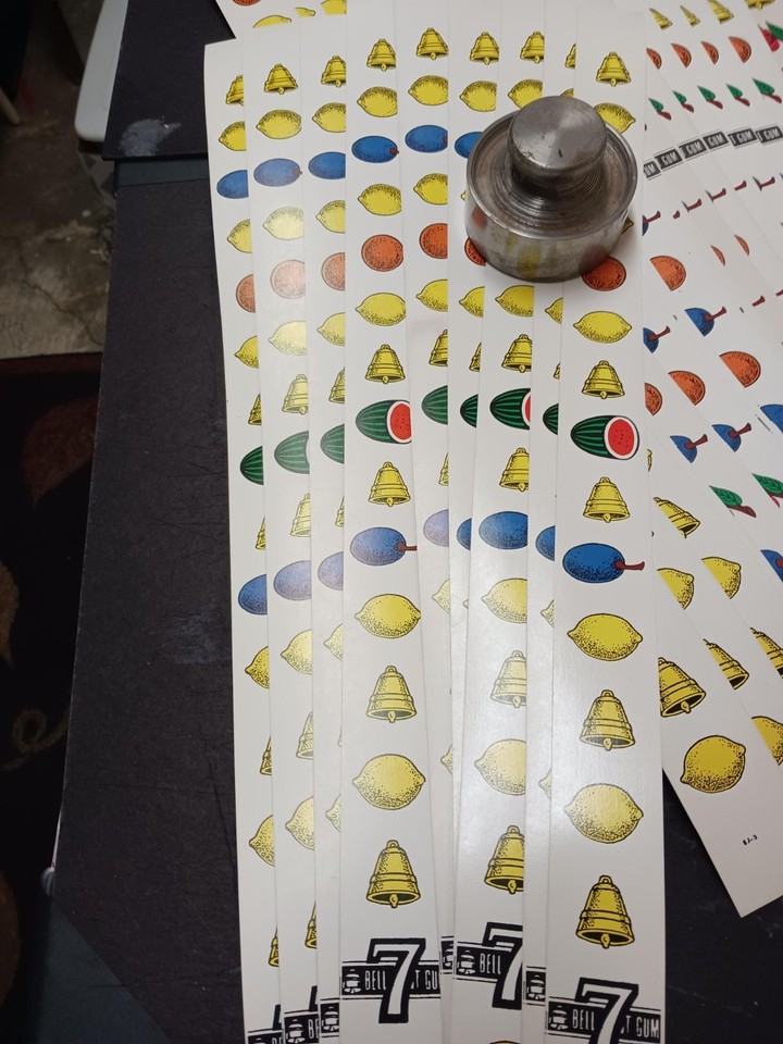 BIG ROLL OF ANTIQUE SLOT MACHINE REEL STRIPS | eBay