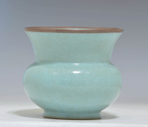 A Chinese Guan-Type Porcelain Vase | eBay