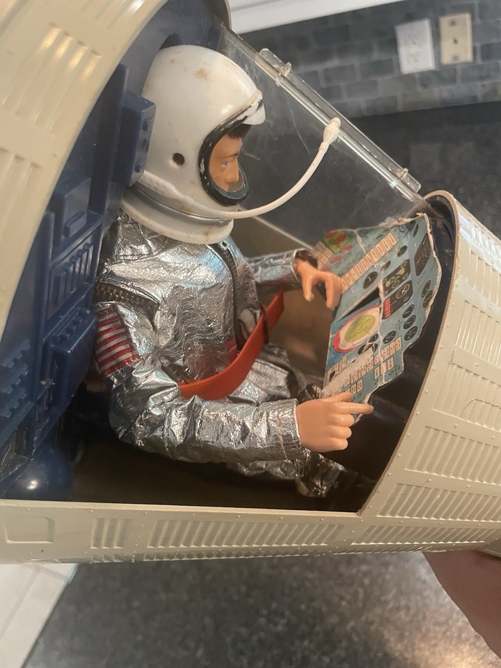Vintage GI Joe Space Capsule w/ Silver Astronaut Suit & Helmet 1966 ...