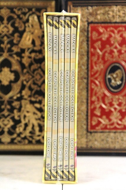 Madlax - The Complete Collection (DVD, 2007, 5-Disc Set, Thinpak) for ...