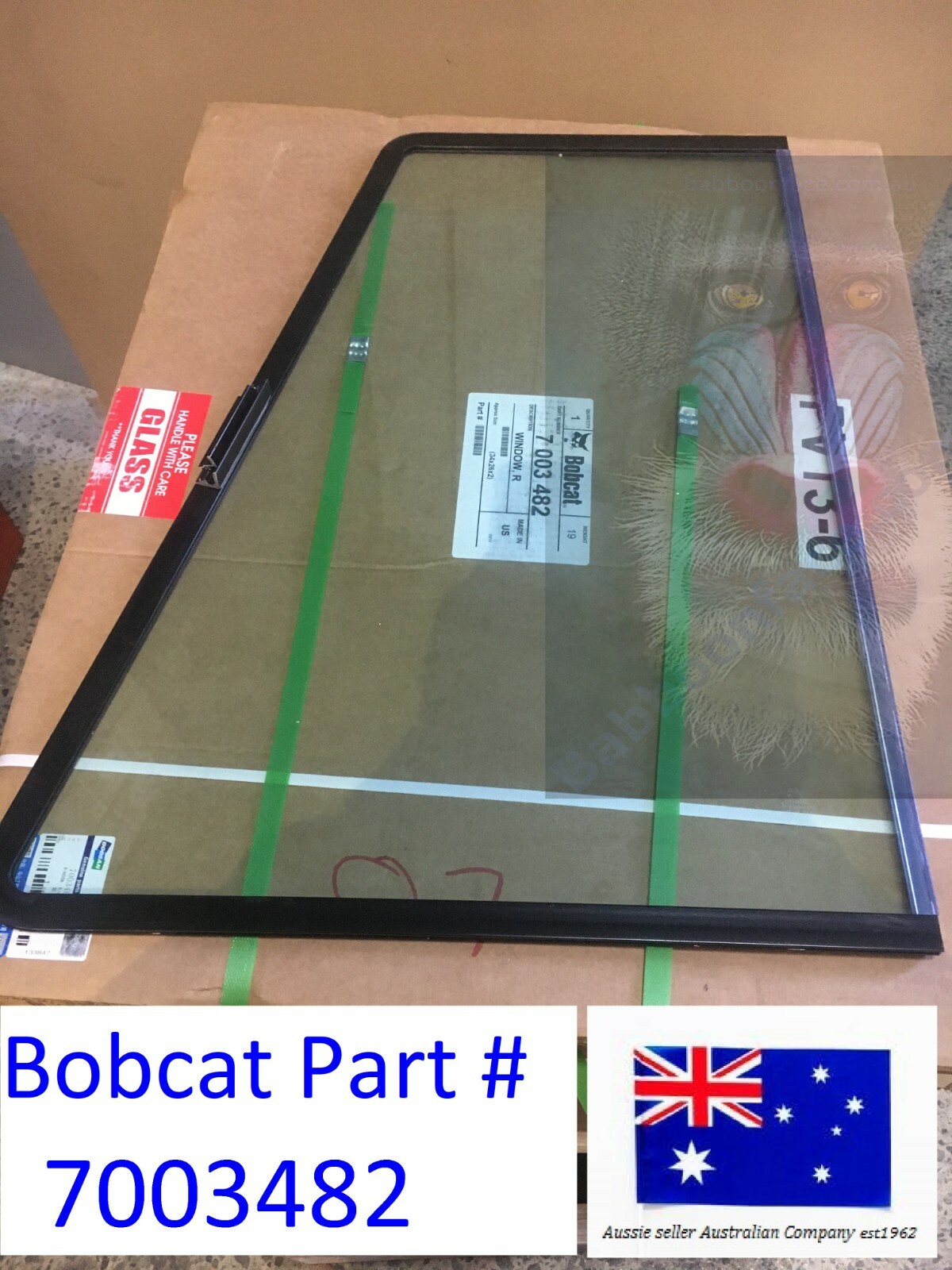 Bobcat OEM RHS Front Glass Window 7003482 T180 T190 T200 T250 T300 T320 ...