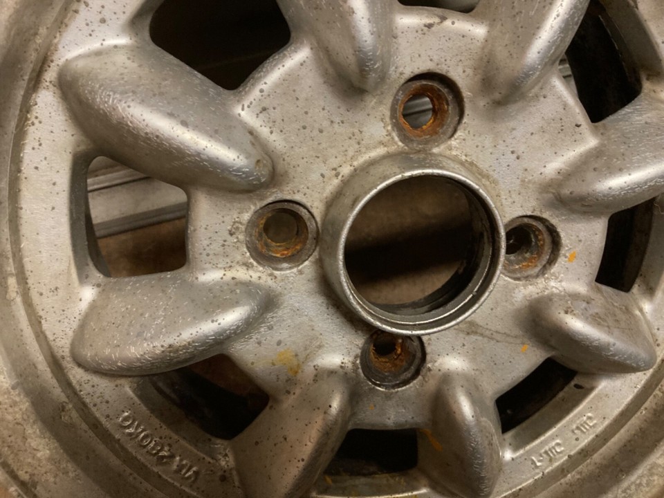 Period " SUPERLITE " Classic Mini Cooper 12inch Alloy Rims - Good ...