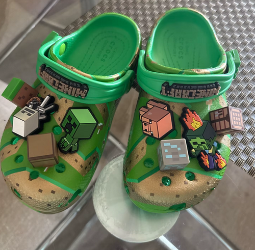 Kids Crocs Minecraft Disney Original Classic Clog Brand New Junior size ...
