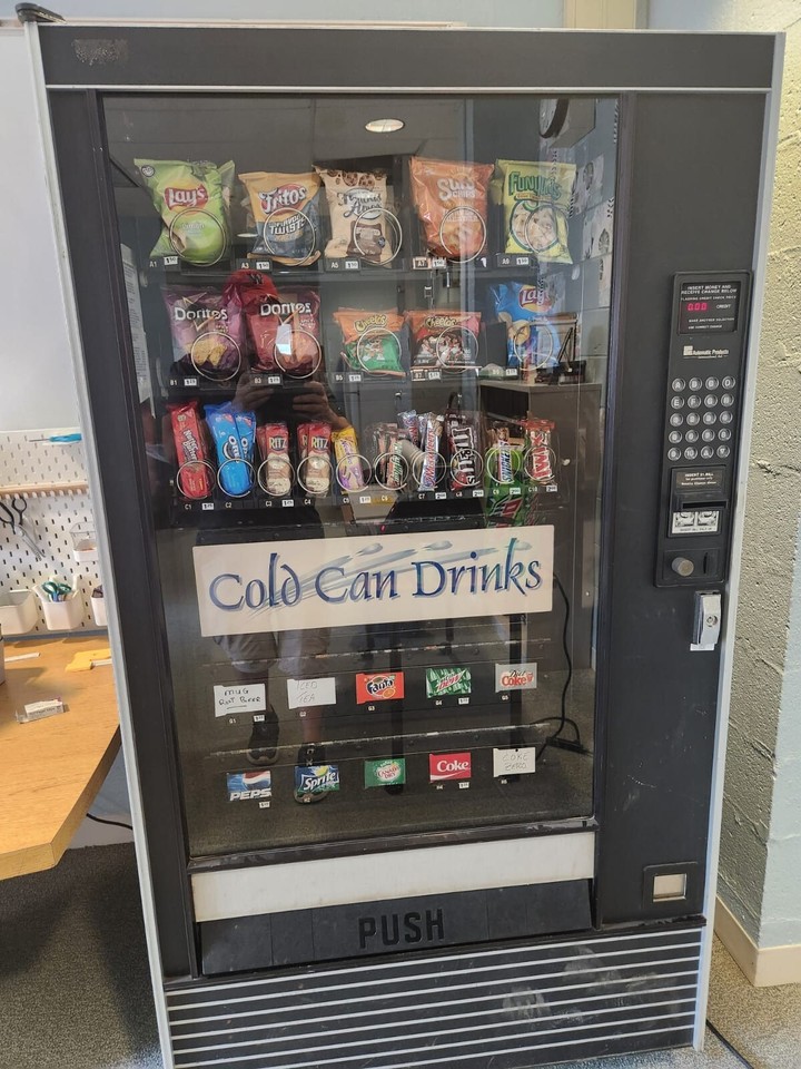 9 Vending Machines For Sale (Drink & Snack) (MDB & DEX Compatible) | eBay
