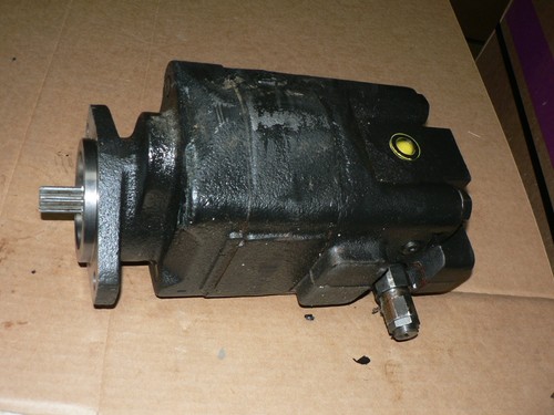 JI CASE 1102D COMPACTOR HYDRAULIC PUMP S516856 S517659 322-9210-009 | eBay