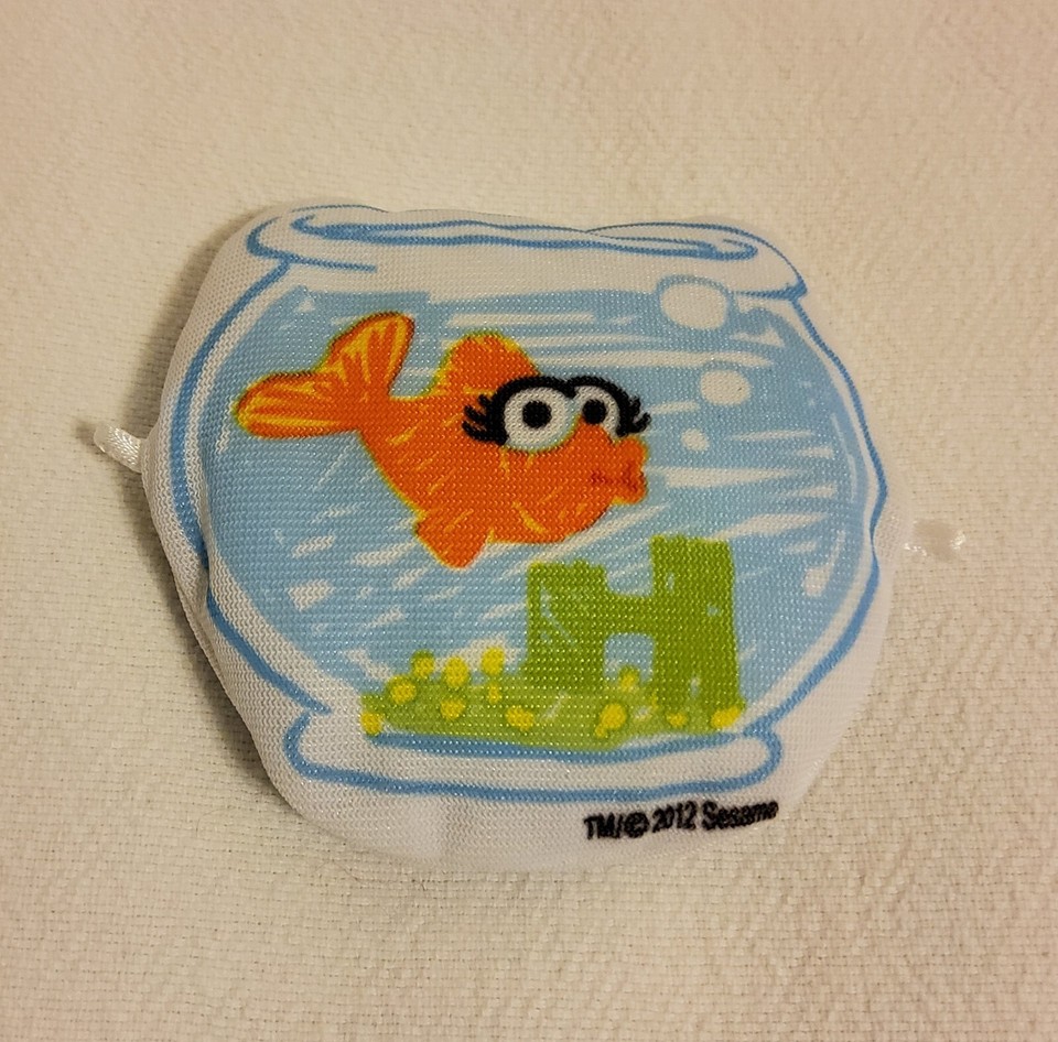 Sesame Street Elmo’s World Dorothy The Goldfish in Fish Bowl Squeaker ...