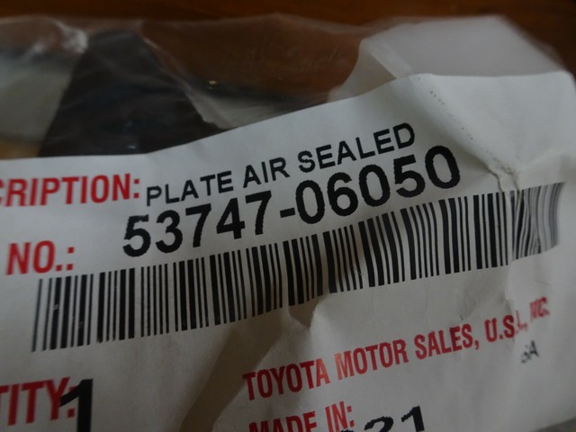 Toyota OEM 13-15 Avalon Fender-apron Assembly Plate Right 5374706050 ...
