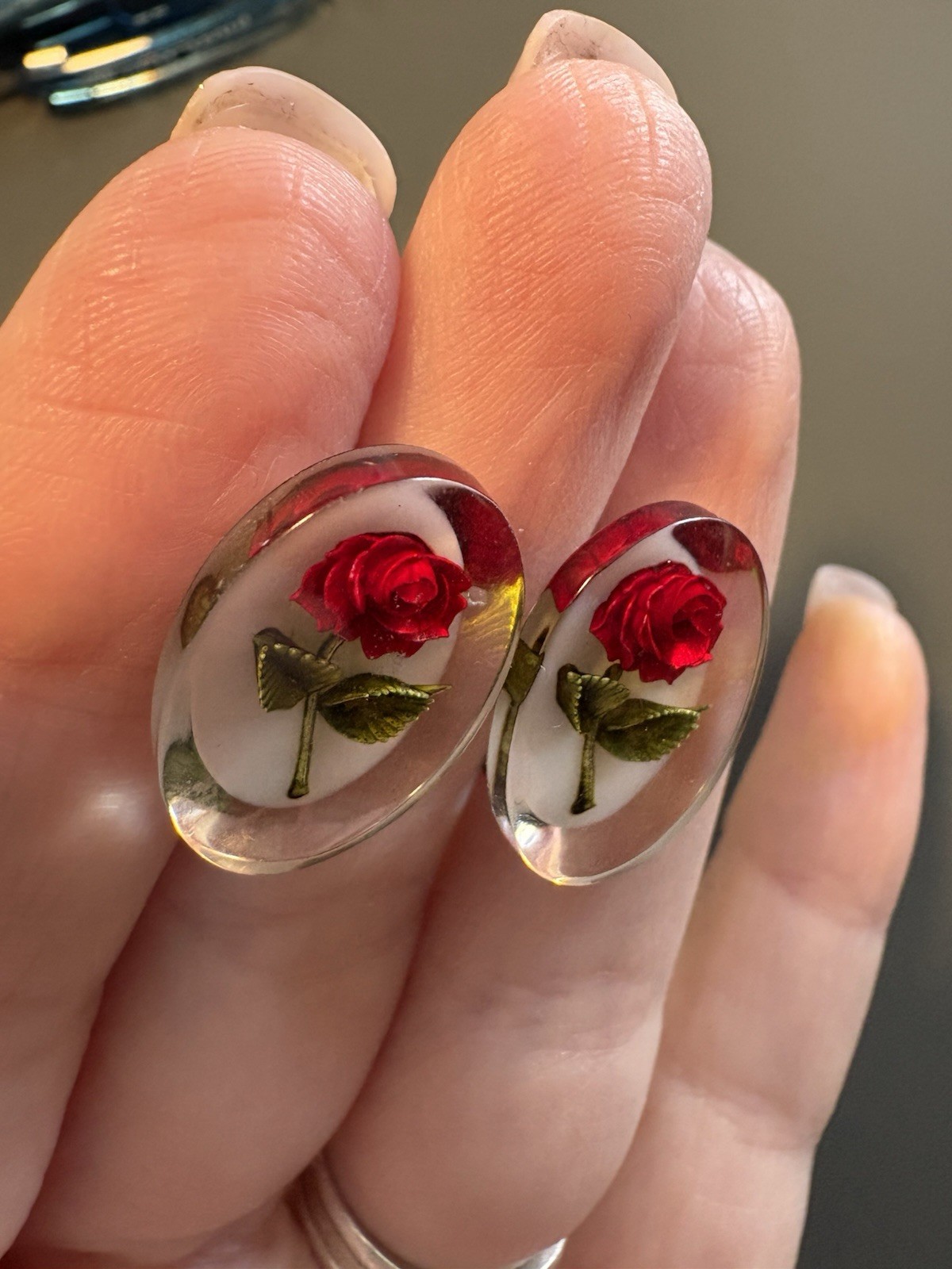 1950’s MCM Lucite Reverse Carved Red Rose Earrings Sc… - Gem