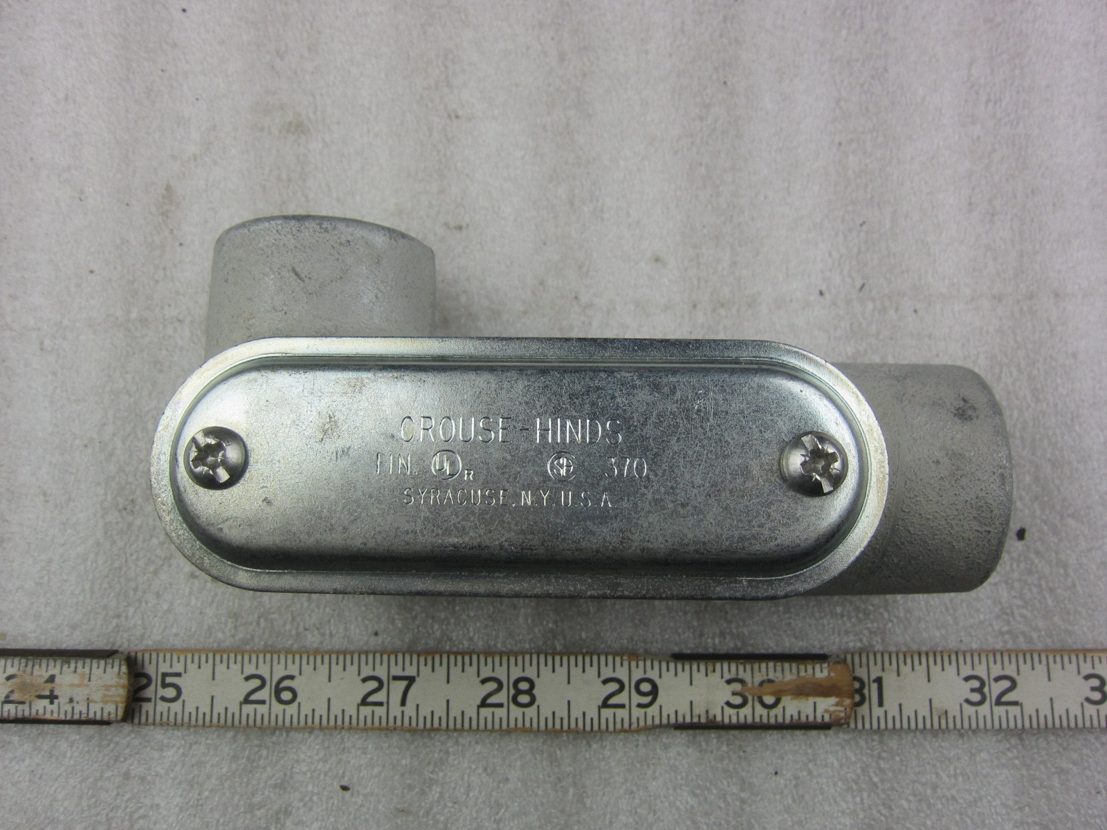 Crouse Hinds LL37 1" LL Condulet Conduit Body w Cover, New | eBay