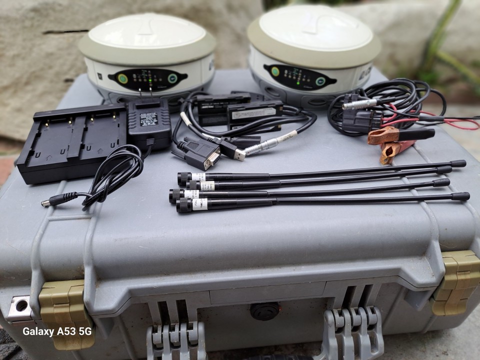 CARLSON BRX5 BASE & ROVER GPS SYSTEM | eBay