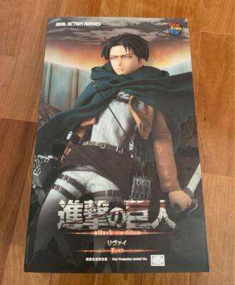 Attack on Titan Levi Figure Real Action Heros Medicom Toy RAH Exclusive ...
