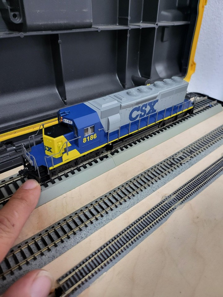 HO KATO 37-2705 CSX EMD SD40-2 Rd # 8186 DC (Used new) | eBay