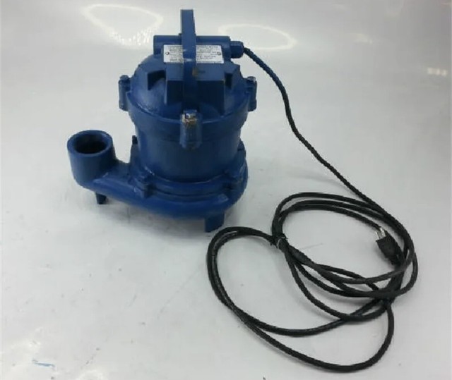 Weil Pump W-1411-12 Submersible Pump for Wastewater 115V 1750RPM 0.5HP ...