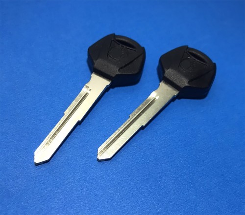 Ignition Blank Key Uncut For Yamaha YZF R3 R25 YZF-R25 MTN 250 320 14 ...