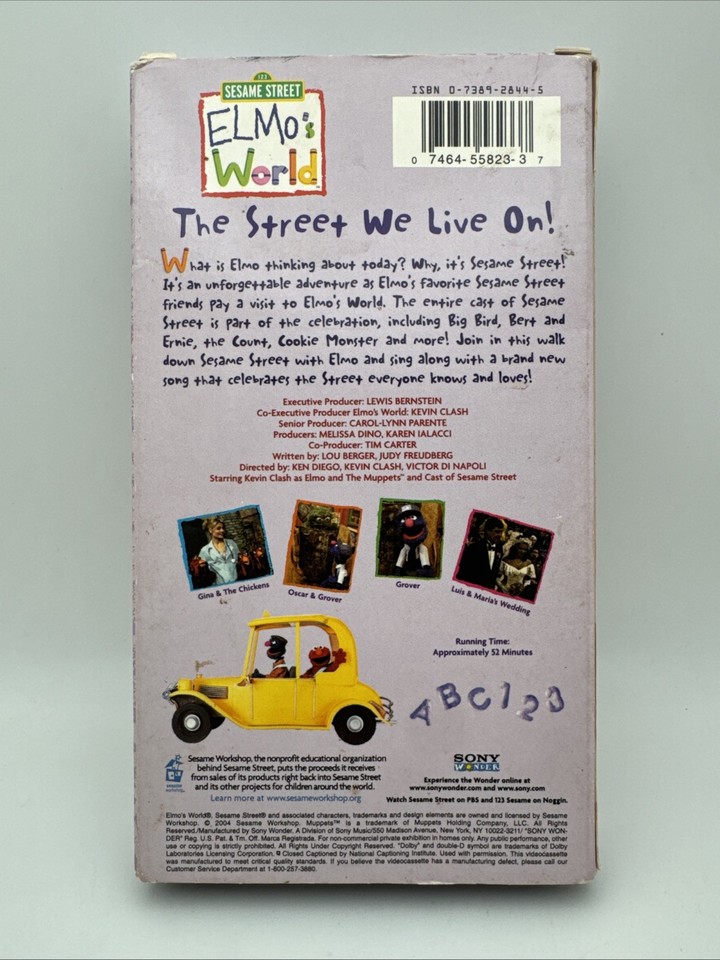 Elmo's World The Street We Live On VHS Tape 2004 Sesame Street 35th ...