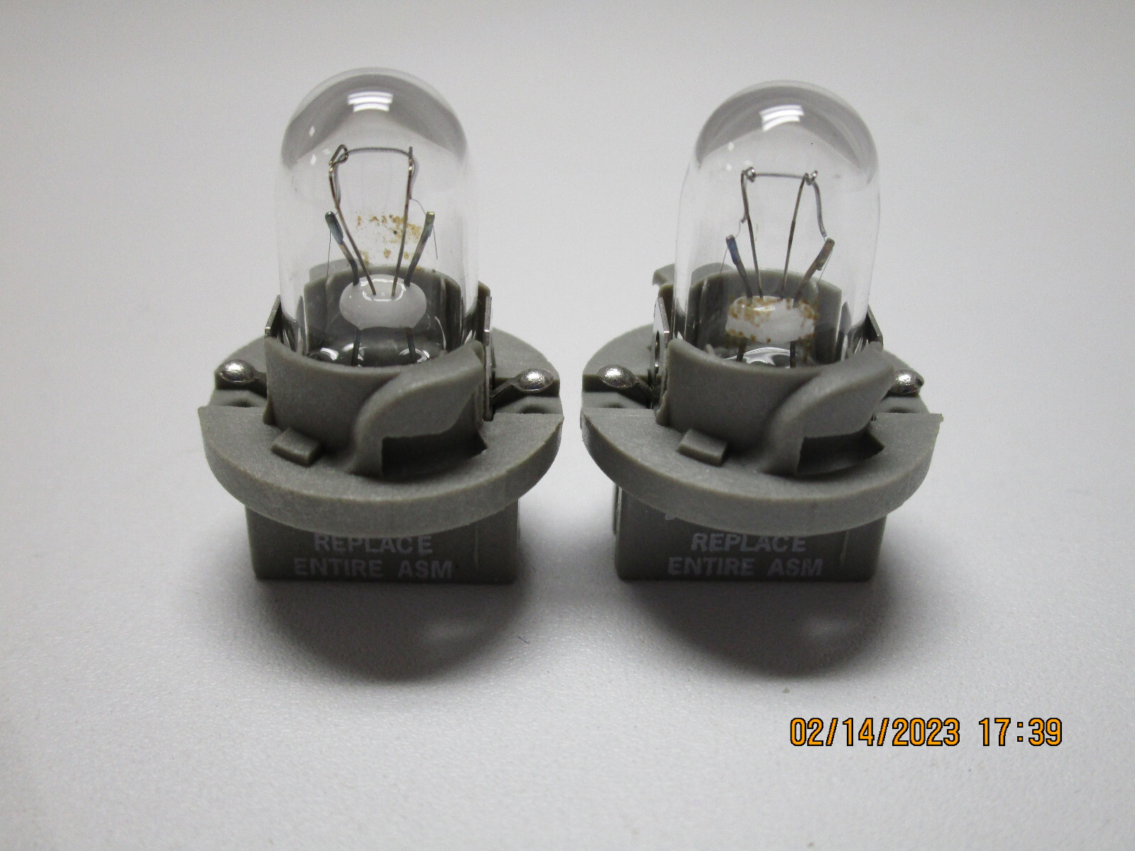 Instrument Panel Light Bulb-Base Parts Master PC194 for sale online | eBay