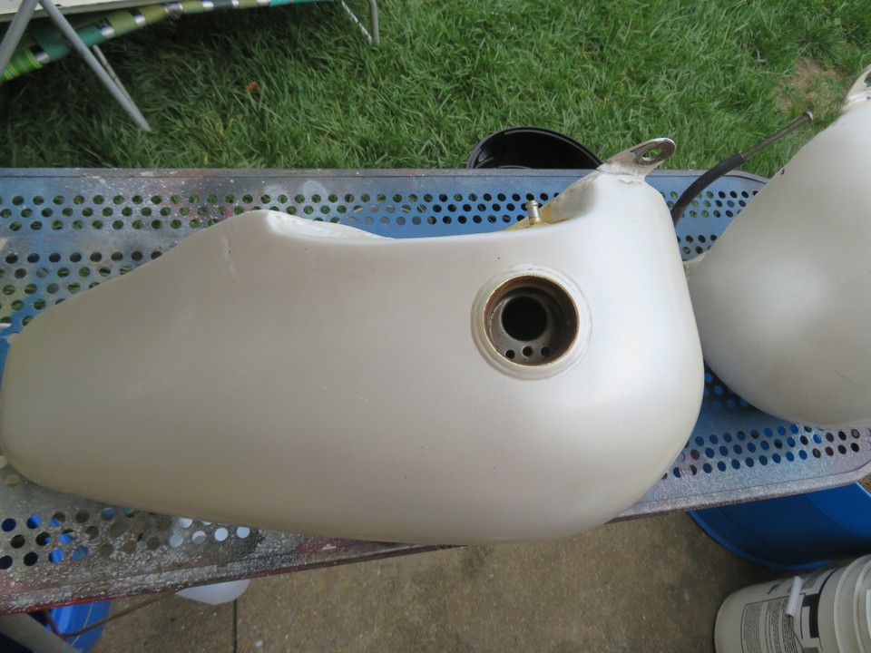 HARLEY DAVIDSON HD Shovelhead Panhead Motorcycle Split Gas Tanks White ...