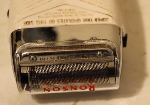 Vintage Ronson 66 Super Trim Electric Shaver Razor In Original Travel ...