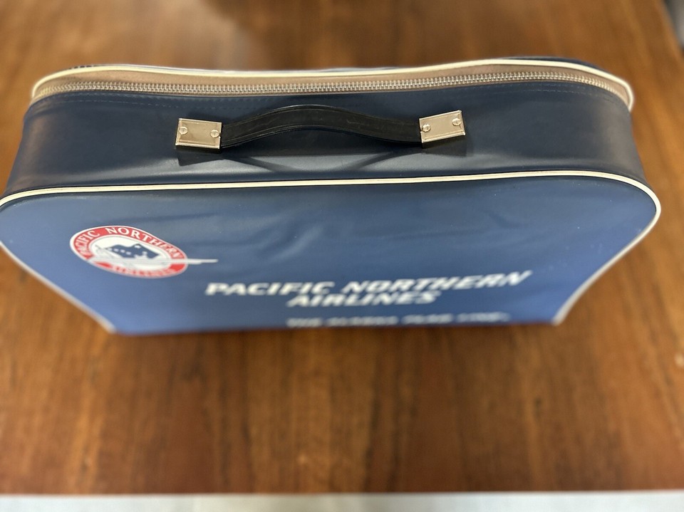 Vintage Pacific Northern Airlines Flight Bag. The Alaska Flag Line | eBay