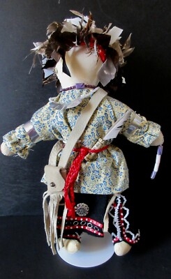 Iroquois man doll: Traditional dress/gustoweh headdress c/1880 - PSt ...
