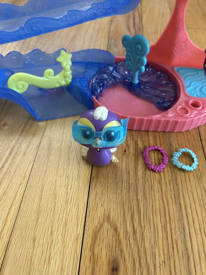 Littlest Pet Shop LPS Slide & Dive Lagoon with 2460 Walkable Penguin | eBay
