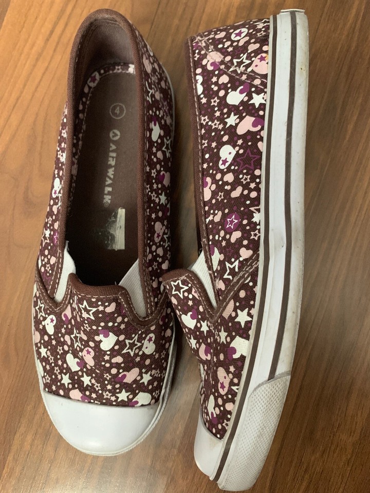 EUC Girls Airwalk SlipOn Shoes Brown W/ Stars Hearts Prints In Pink ...