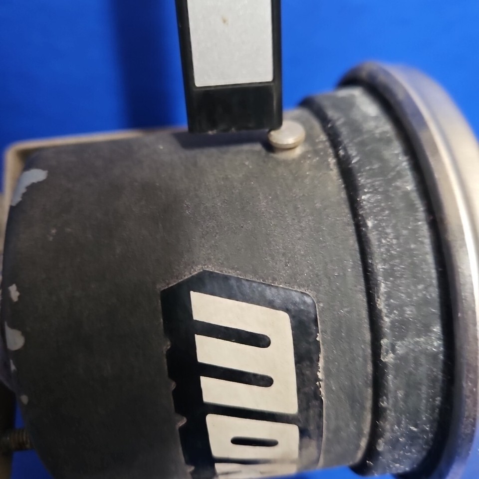 VINTAGE MOROSO TACH BRACKET CABLE TACHOMETER MECHANICAL DRIVE GASSER ...