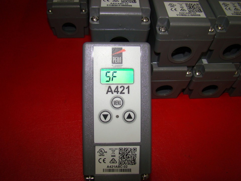 PENN A421 Johnson Controls A421ABC-02 Temperature Control Thermostat ...