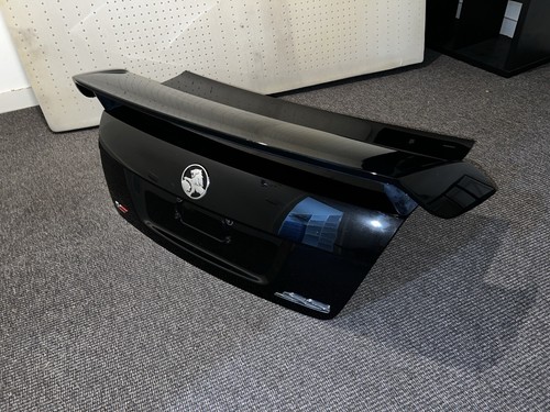 GENUINE HOLDEN COMMODORE VE SSV SERIES 1 BOOT LID WITH SPOILER BLACK ...