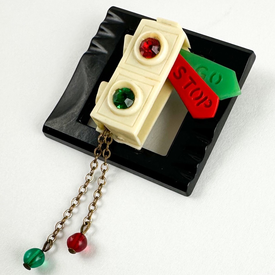Vintage Traffic Light Celluloid Mechanical Rhinestone Stop / Go Light ...