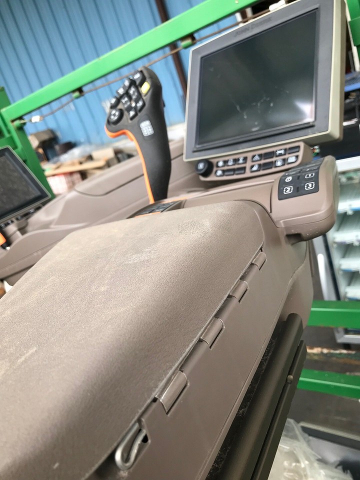John Deere Commadcenter commandarm Control Console With Joystick ...
