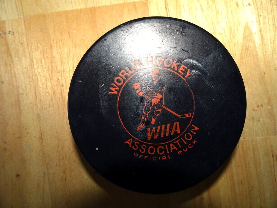 1975-76 Denver Spurs WHA hockey puck rare | eBay