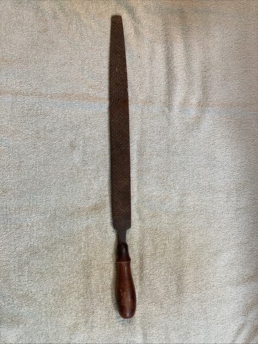 VINTAGE JOHNSON RASP FILE W/ ROUND WOOD HANDLE - 20” Long Made In USA ...