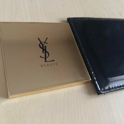 YVES SAINT LAURENT YSL hand mirror compact novelty gold logo 7cm x 7cm ...